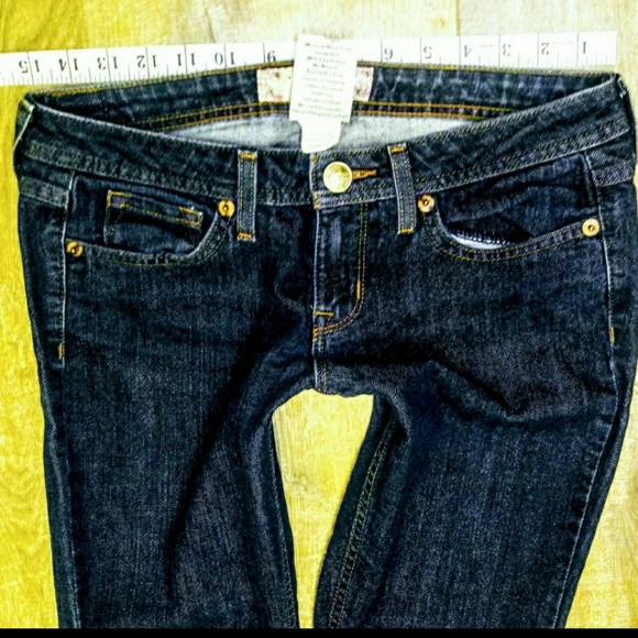 Fragile | Jeans | Fragile Jeans Size 5 Skinny Leg Ultra Stretch | Poshmark
